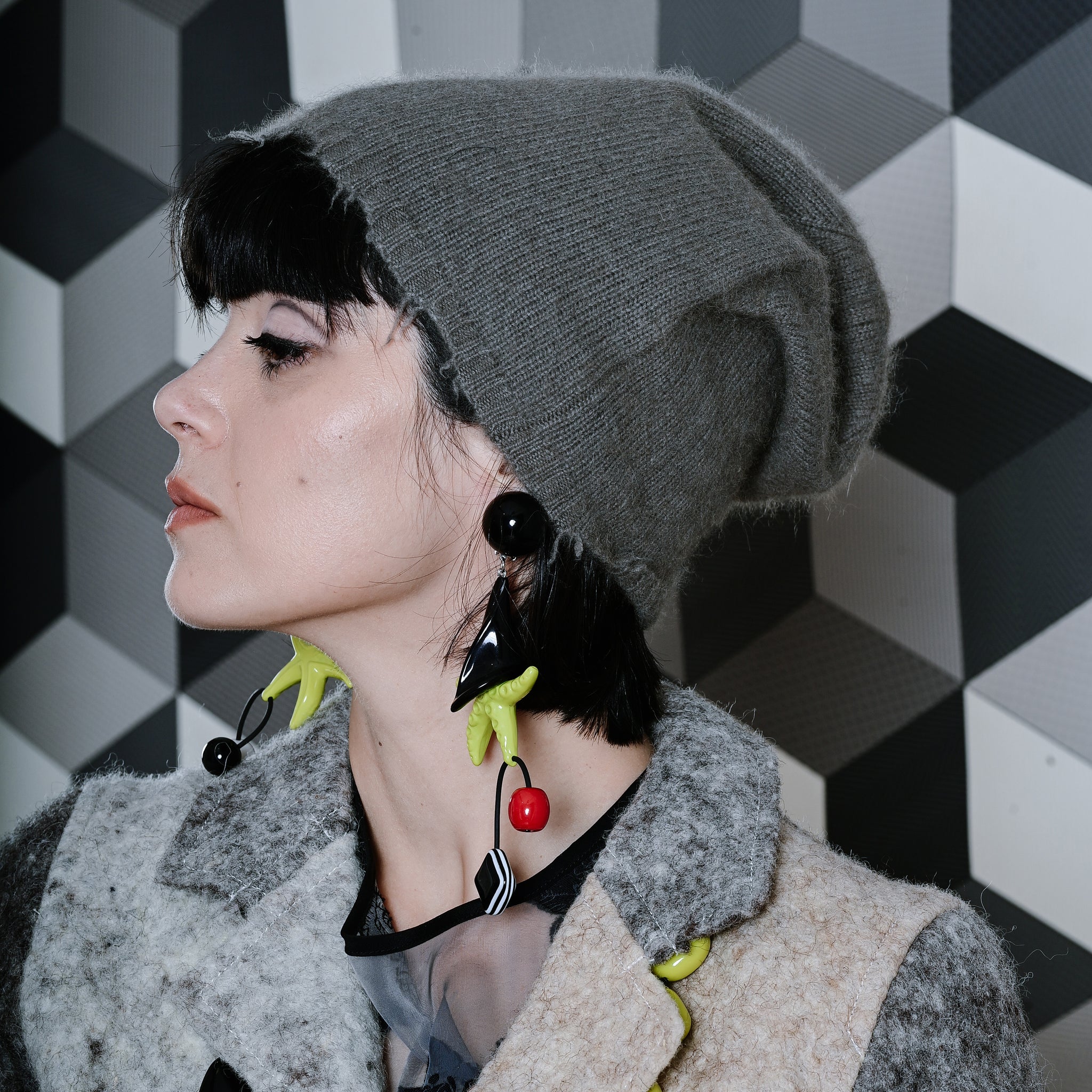 Simone – Michaela Malin